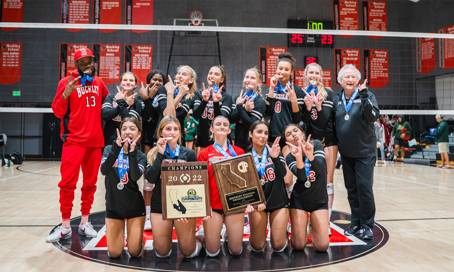 Beverly Hills Courier - Girls’ Volleyball Team Makes Buckley School History — Beverly Hills Courier