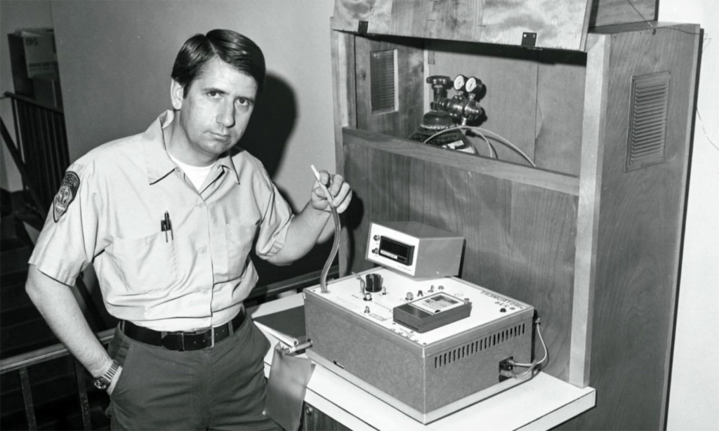 Albert ‘AL’ Lightfoot Remembered as Stand-Up Detective and Police ...