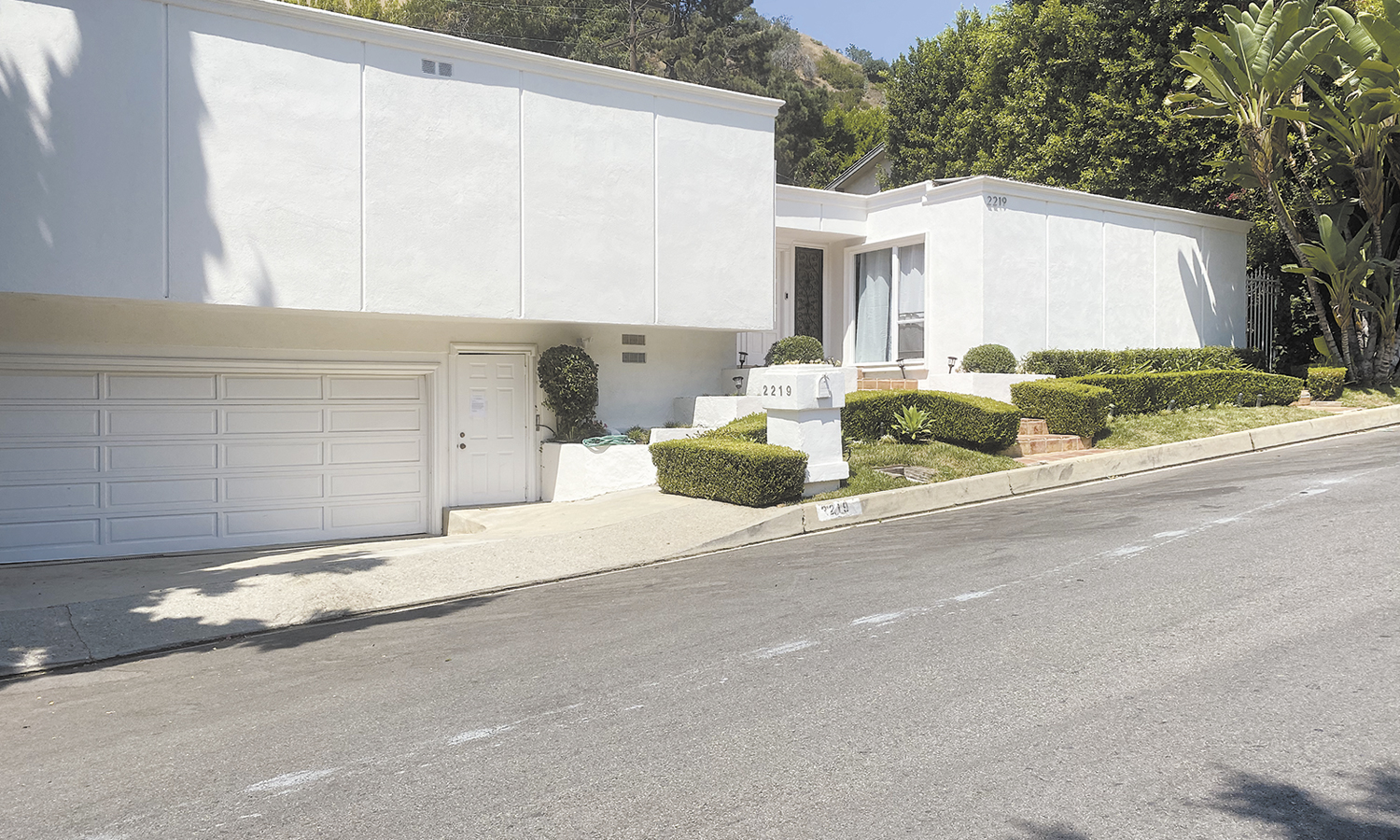 Another Deadly Shooting in 90210 Postal Code - Beverly Hills Courier